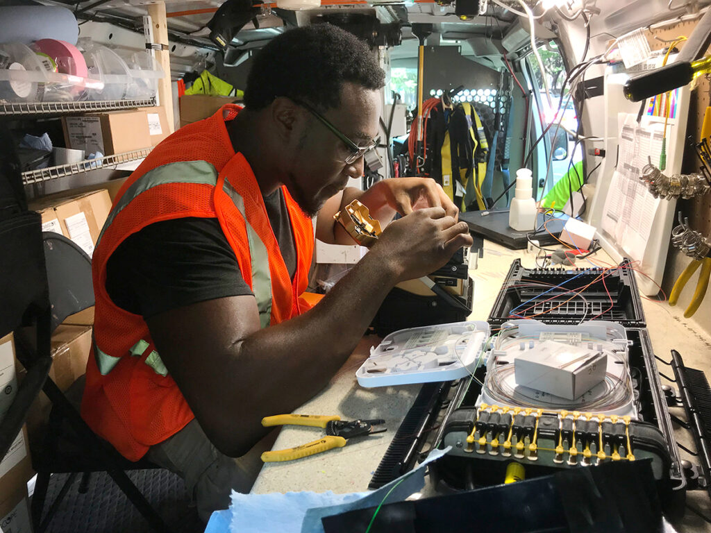 FiberOptic Services Maintenance Calibration And Repair